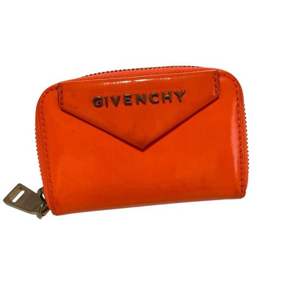 Givenchy | Accessories | Pre Loved Givenchy Patent Leather Zip Wallet ...